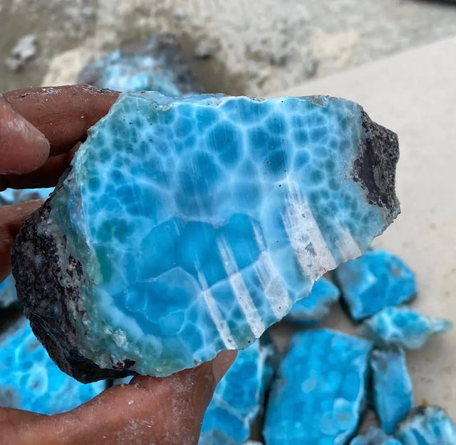 Larimar Stone Facts: Formation, Colors & Rarity Explained | The Blog ...